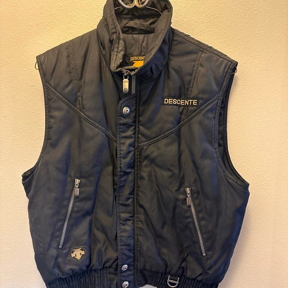 Descente | Jackets & Coats | Descente Vintage Black Ski Vestblack ...